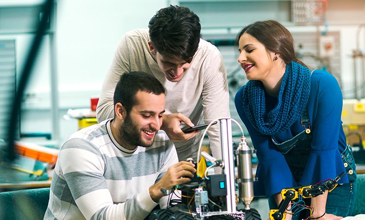 Talent’s ON _ e.DO Cube Hackathon - EIT Manufacturing