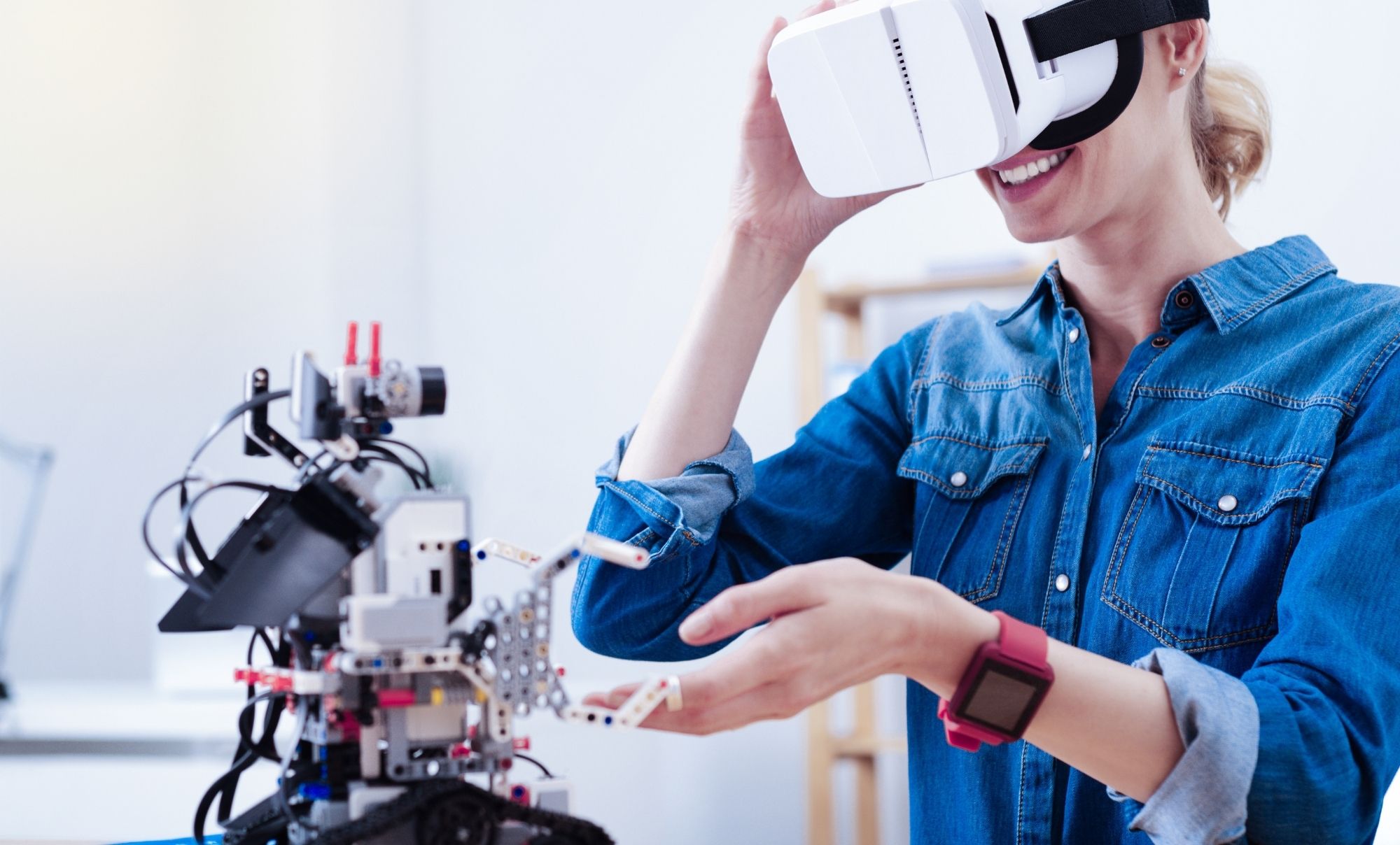 EVO-R project: Supporting innovations across RIS! - EIT Manufacturing