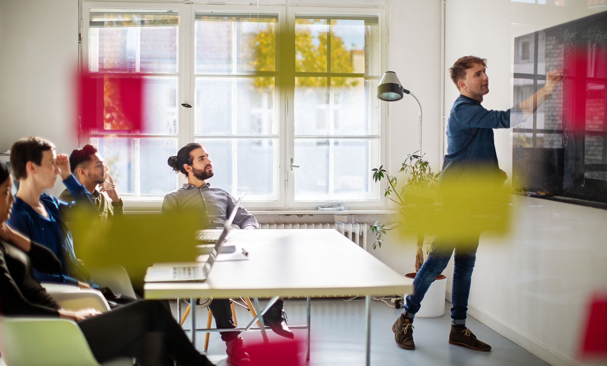 Moonshot thinking masterclasses for a greener manufacturing - EIT ...