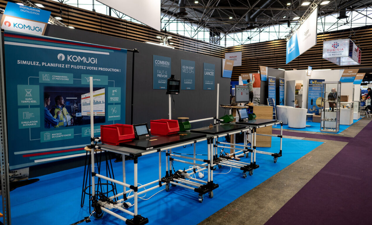 PHYGITAL - Plug and play production management tool transforming PHYsically organised data into ...